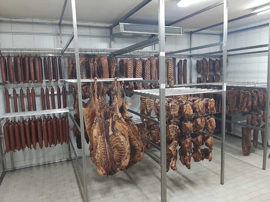 Goveđa pršuta 100gr - prirodni domaći proizvodi - Seosko blago